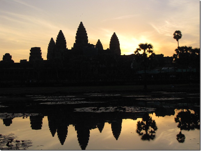 The Knotty Travellers: From Pol Pot to Angkor Wat: It’s a Holiday in ...